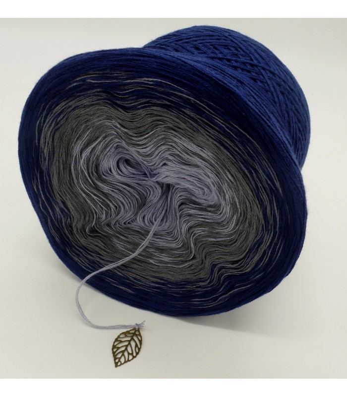 Blue Velvet - 3 ply gradient yarn - Lady Dee´s Traumgarne Export